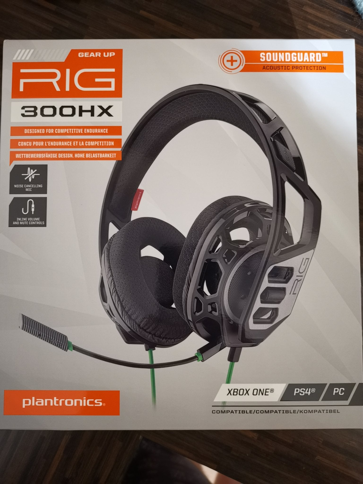 Plantronics RIG 300HX Gaming Headset - Rapid Reviews UK